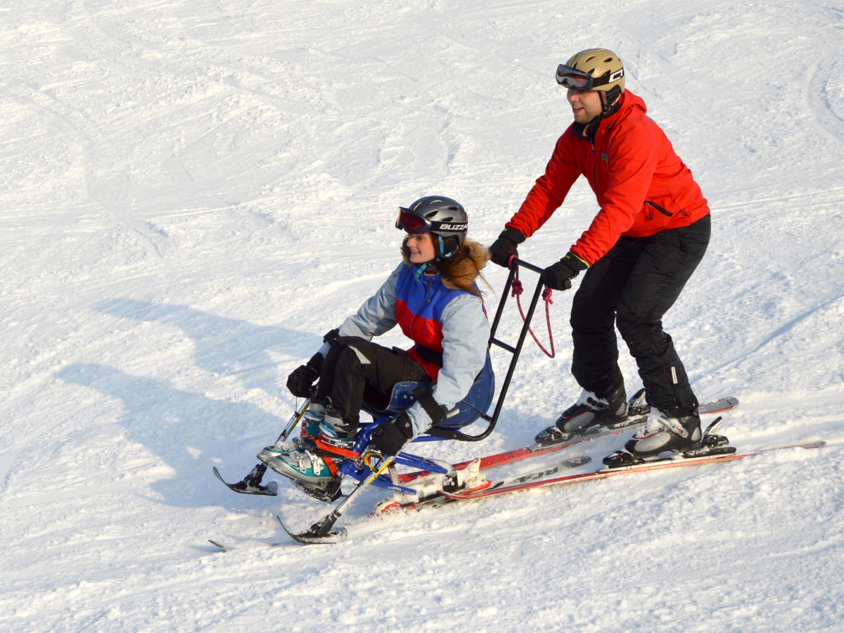 V Hlubočkách se lyžovalo na monoski: Palacký University Olomouc