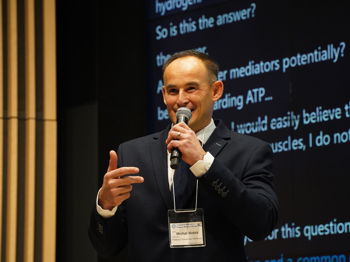 Věda a výzkum na UP: Michal Botek Delivers Keynote Address at ...