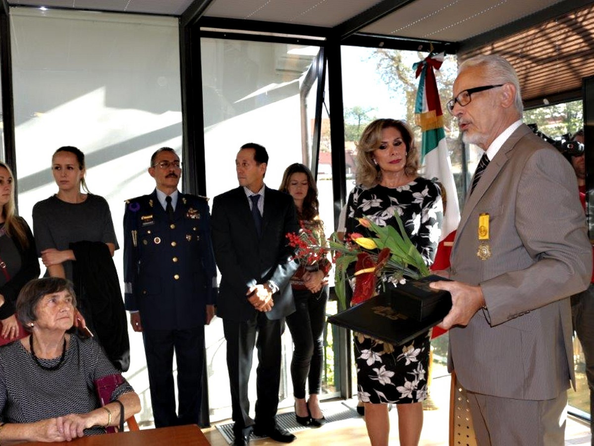 Highest Mexican state award for Pavel Štěpánek from the Faculty of Arts ...