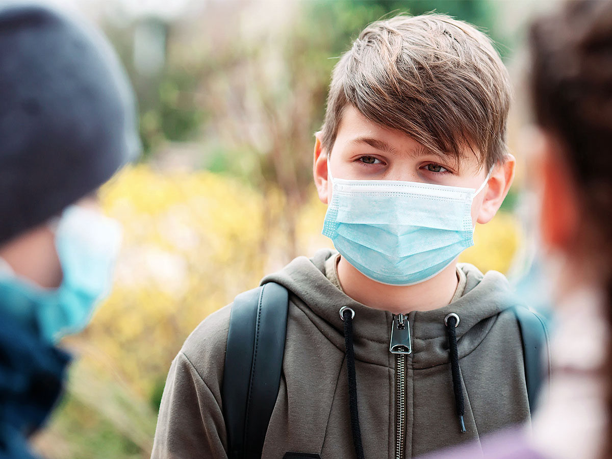 Roušky versus změny ve vnímání řeči: Pedagogická fakulta UP